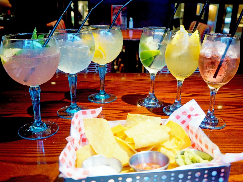 Spritz Up Your Summer | Cocktails @ Hard Rock Cafe - Laura Kate Lucas
