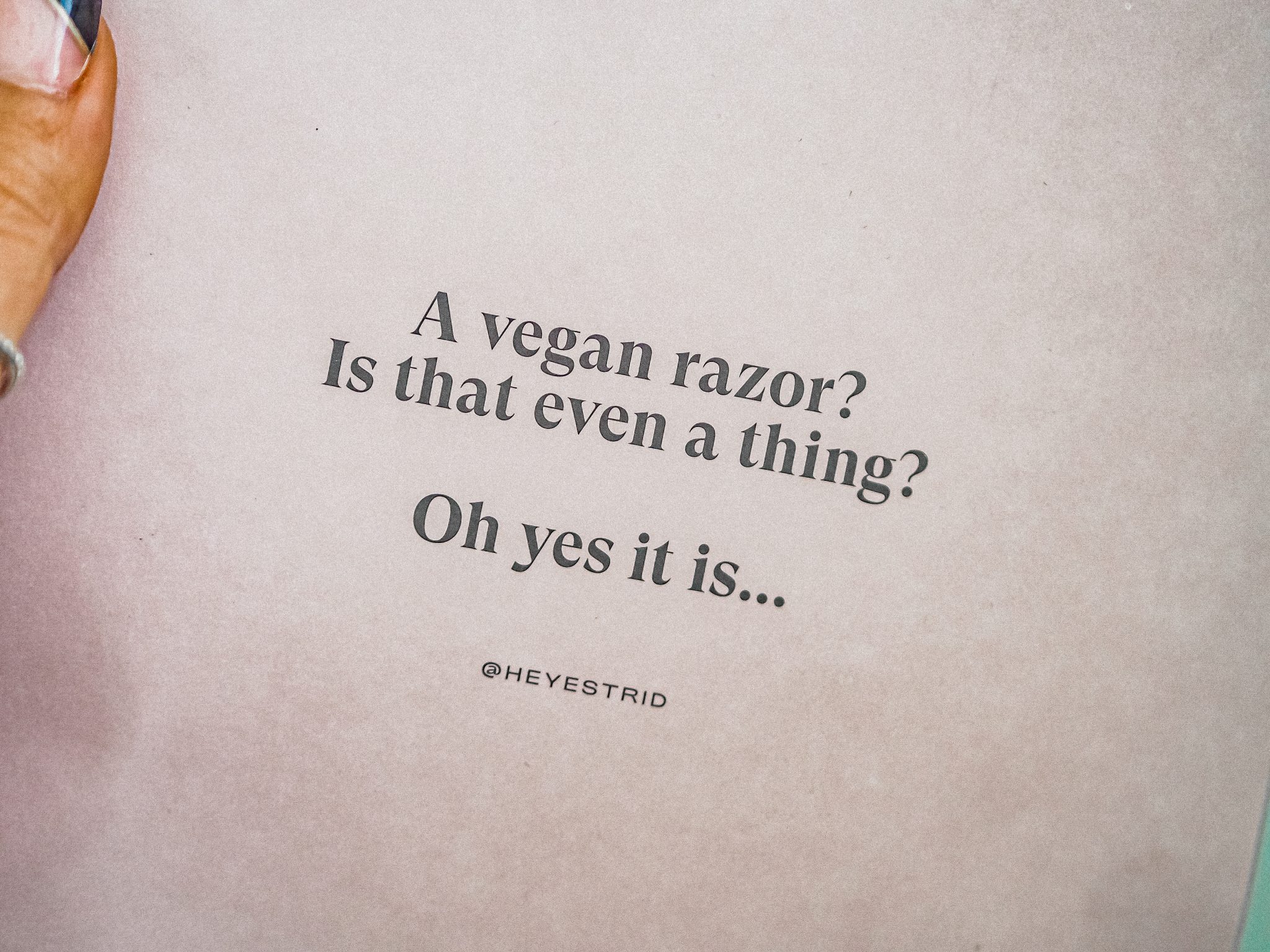 Estrid Razor | The sustainable, vegan shaving subscription - Laura Kate ...